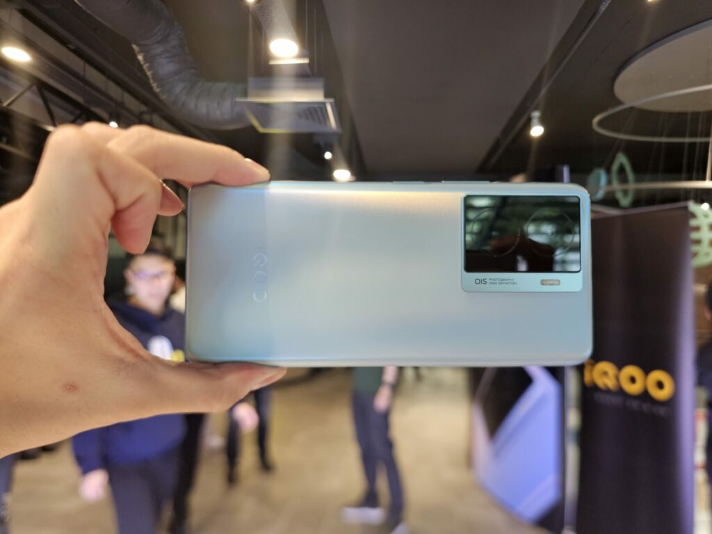 iQOO Z7 officially launches in Malaysia - KLGadgetGuy