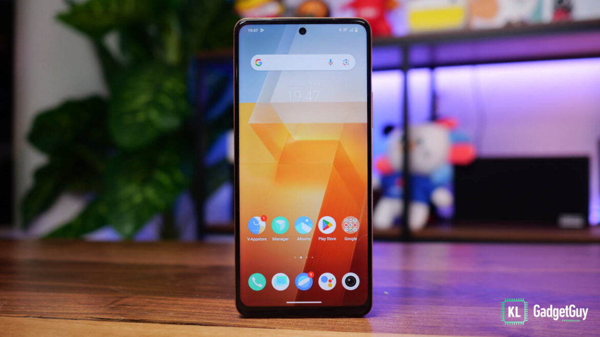 iQOO Z7 is now available in a cool Supernova Orange color - KLGadgetGuy